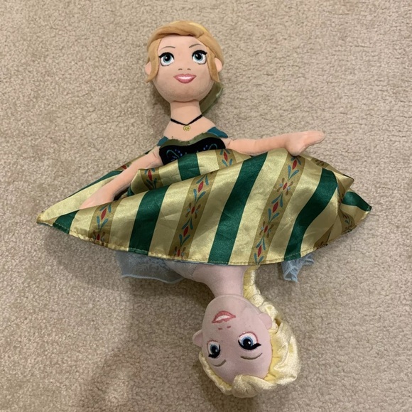 Disney | Toys | Disney Frozen Elsa Anna Topsy Turvy Reversible 5 Plush ...